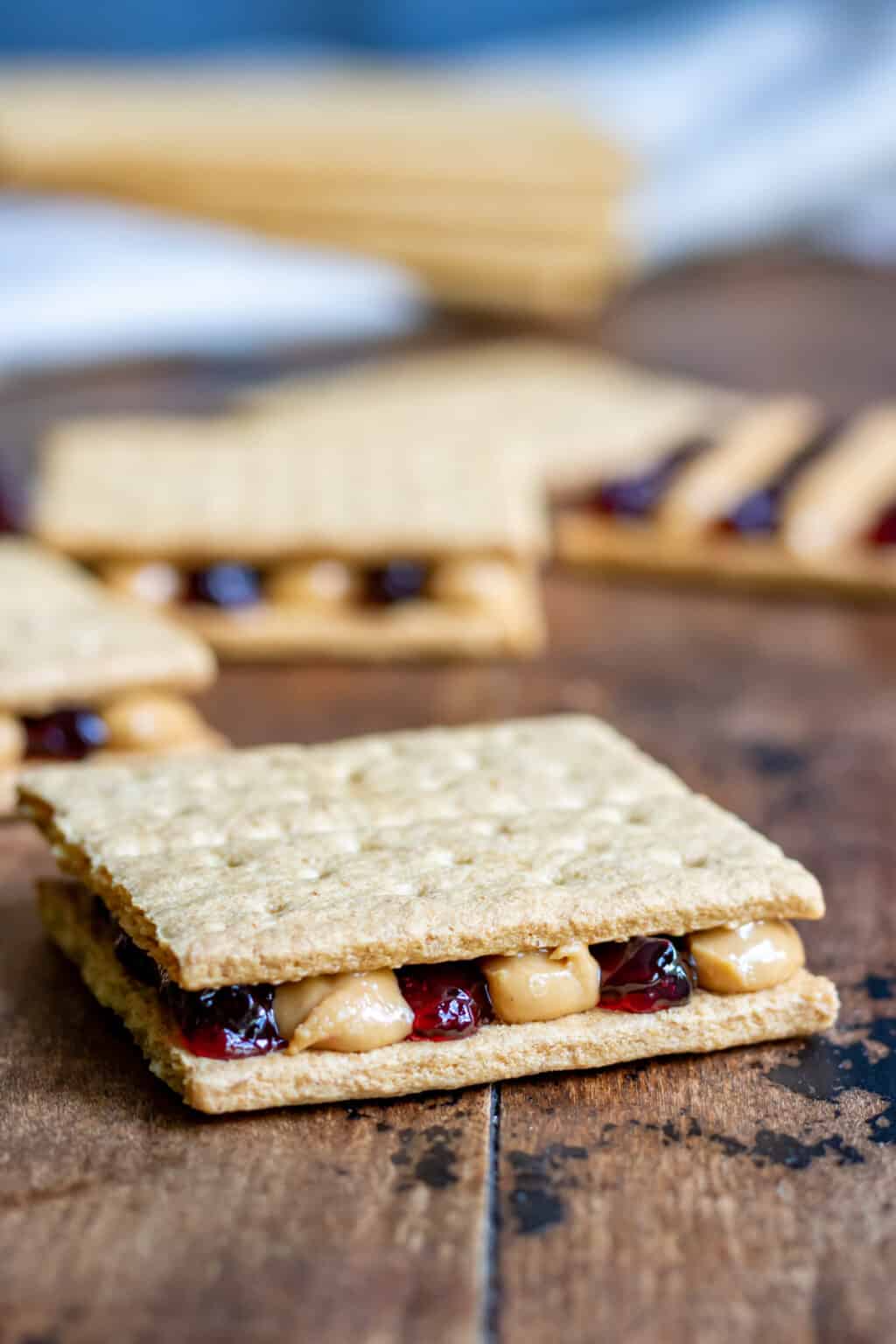 PB&J Graham Cracker Sandwich (Welch's Graham Slam) • You Say Potatoes
