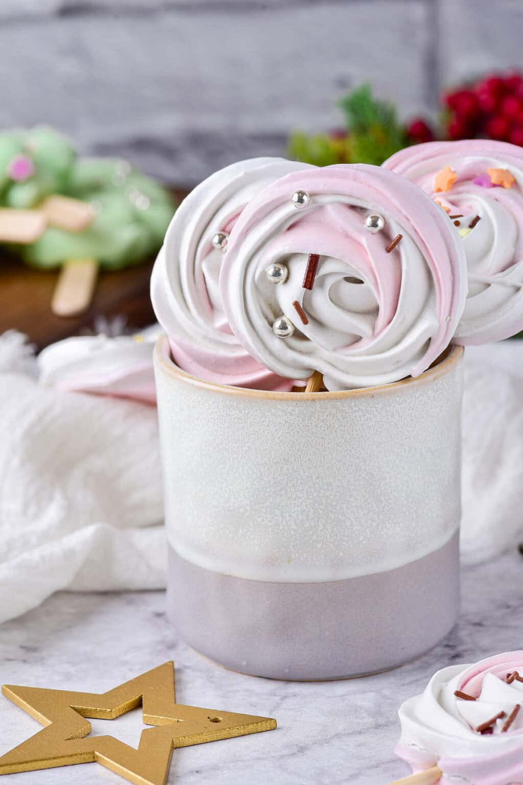 Meringue Lollipops • You Say Potatoes
